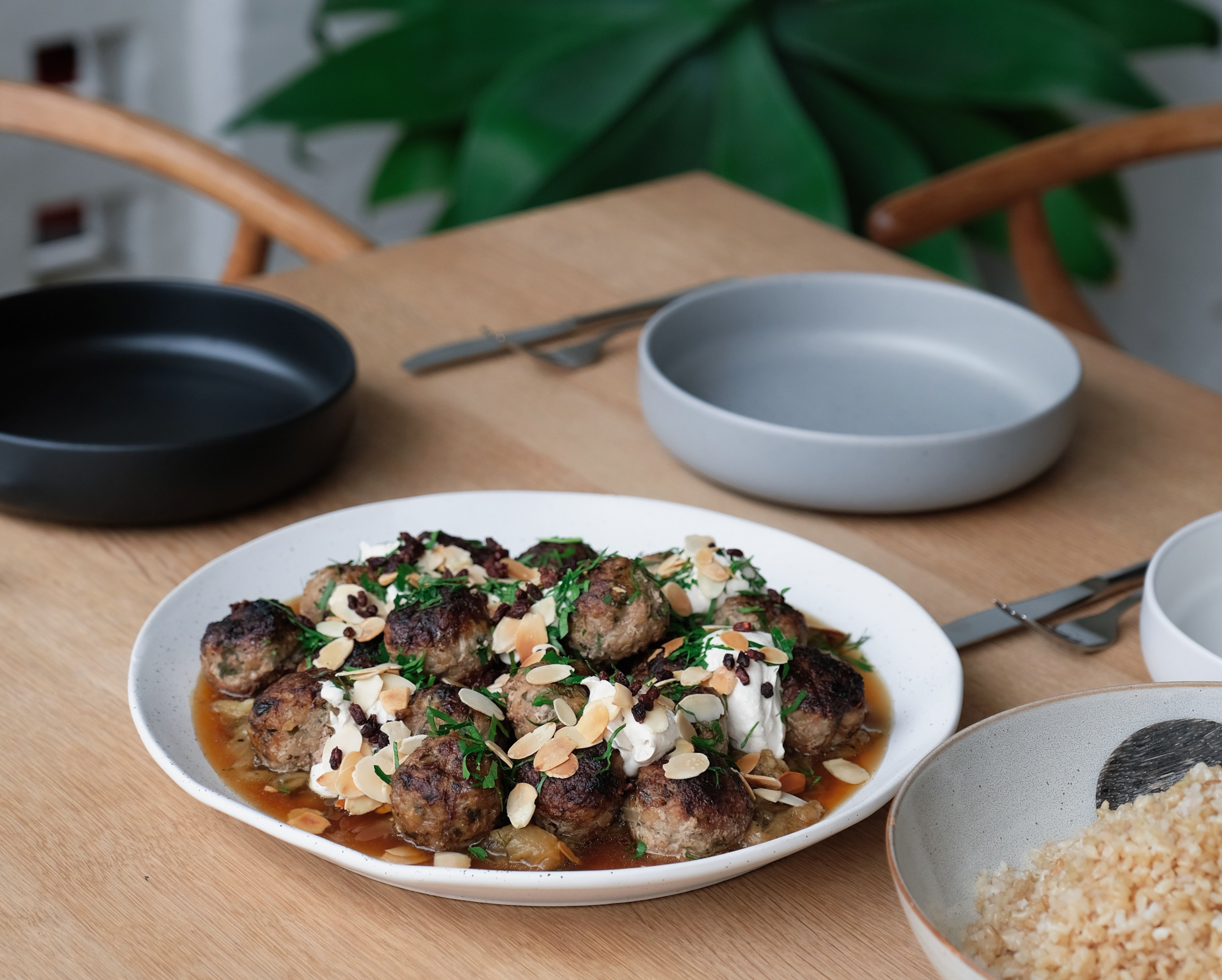 Articles Nutrient-rich baked meatballs with burnt eggplant